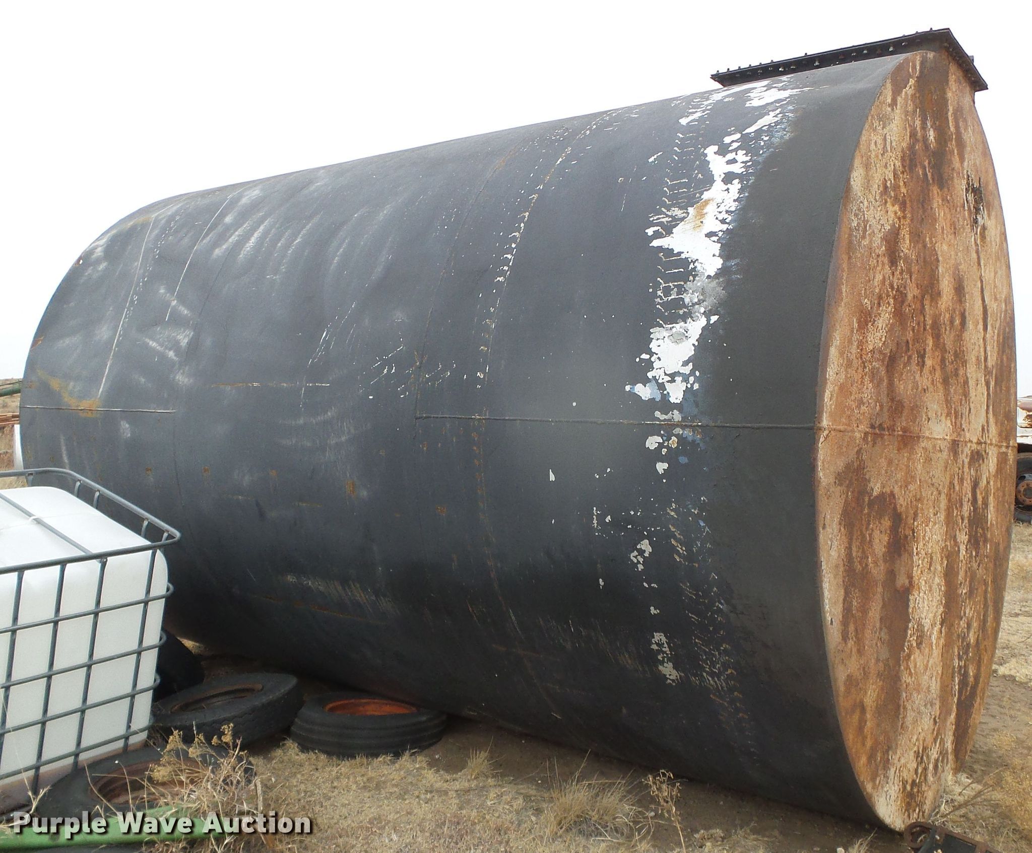 (2) steel tanks in Laverne, OK | Item DH4766 sold | Purple Wave