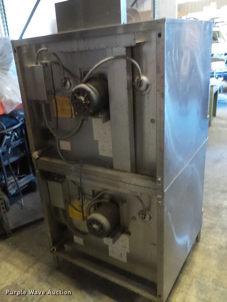 Blodgett stainless steel double oven in Dodge City, KS | Item EL9088 ...