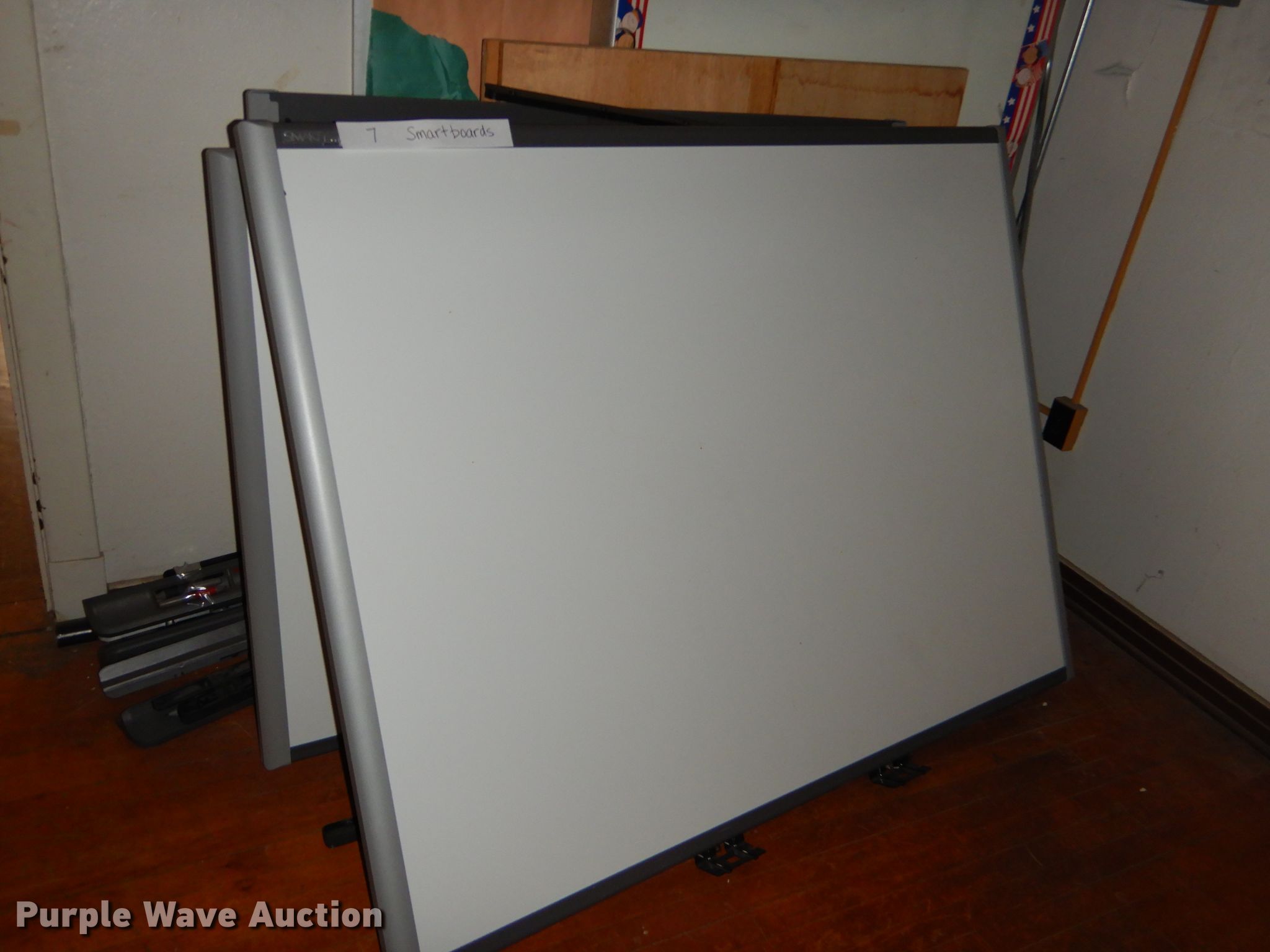 Furniture in Pittsburg, KS | Item GB9714 sold | Purple Wave
