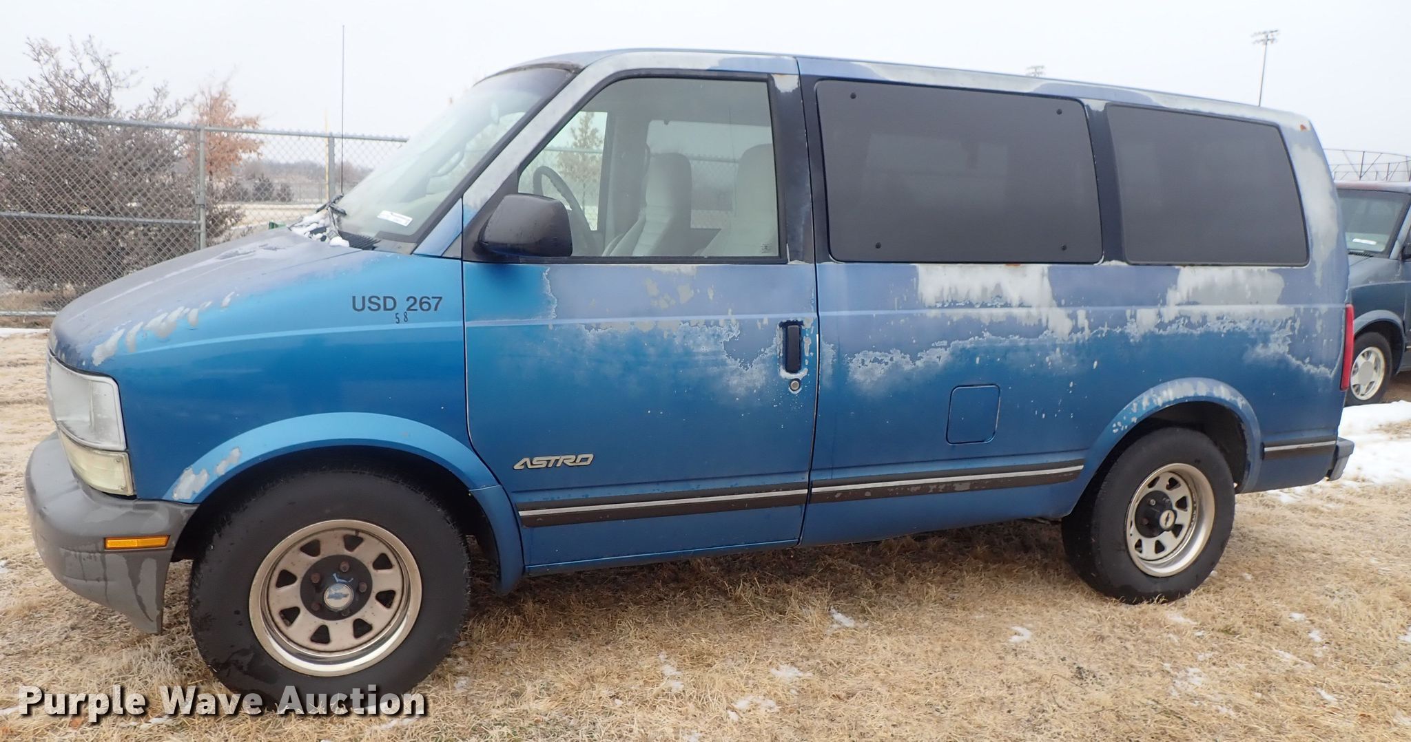 1995 Chevrolet Astro van in Andale, KS | Item GF9675 sold | Purple Wave