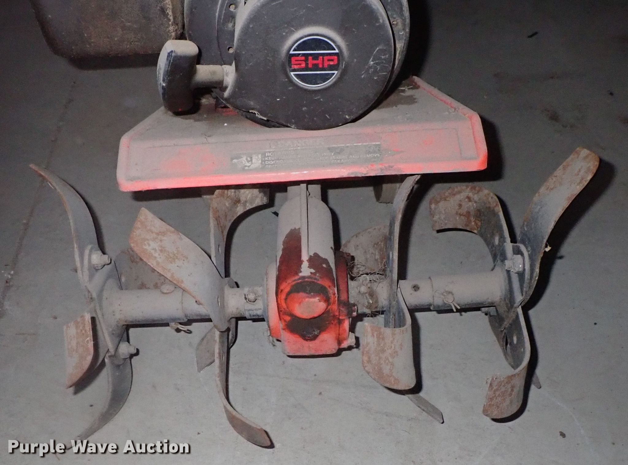 Ariens RT524 tiller in Haysville, KS | Item GF9686 sold | Purple Wave