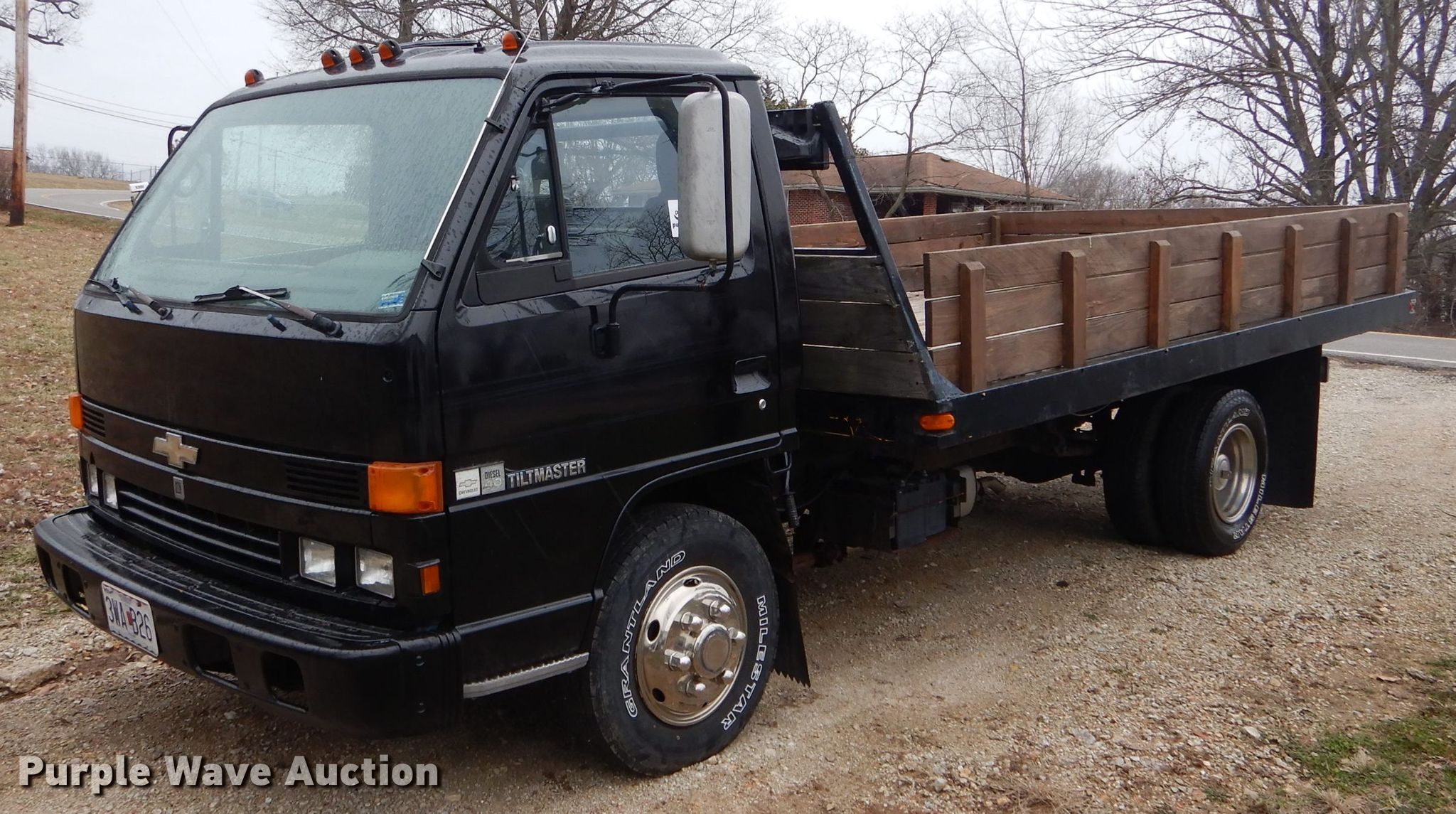 1993 Chevrolet Tiltmaster W4 flatbed truck in Jefferson City, MO | Item ...