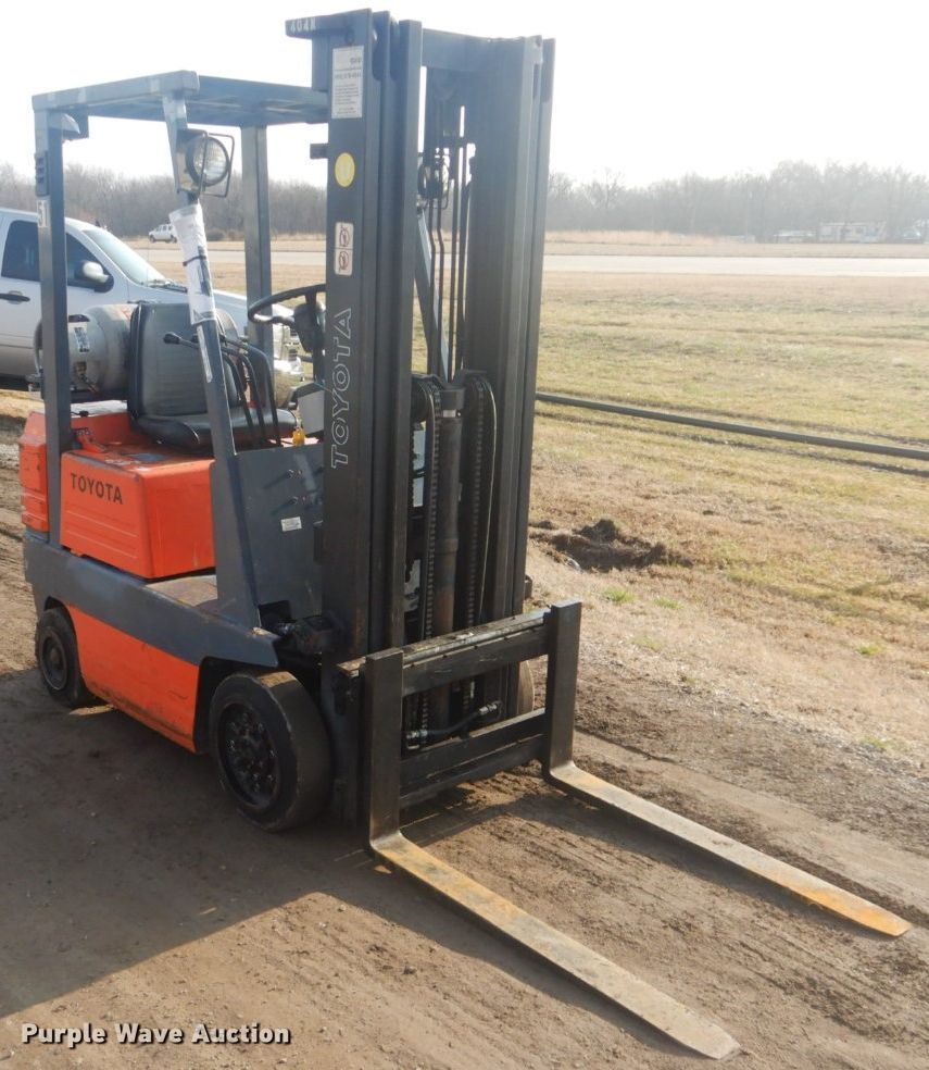 Toyota 8FGCU15 forklift in Collinsville, OK | Item GF9037 sold | Purple ...