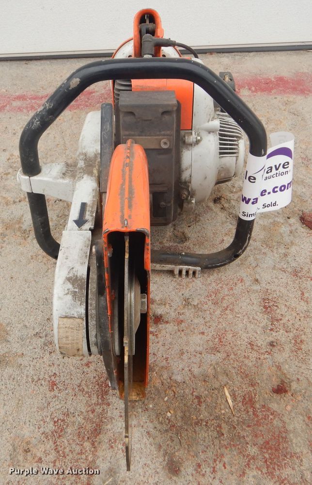 Stihl TS350 cut off saw in Munden, KS | Item DE1351 sold | Purple Wave