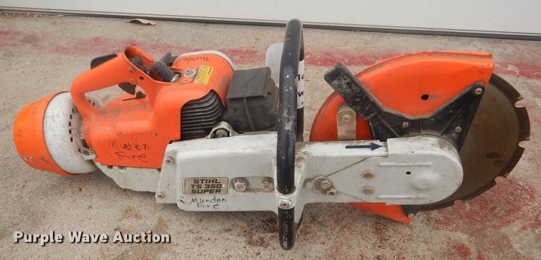 Stihl TS350 cut off saw in Munden, KS | Item DE1351 sold | Purple Wave