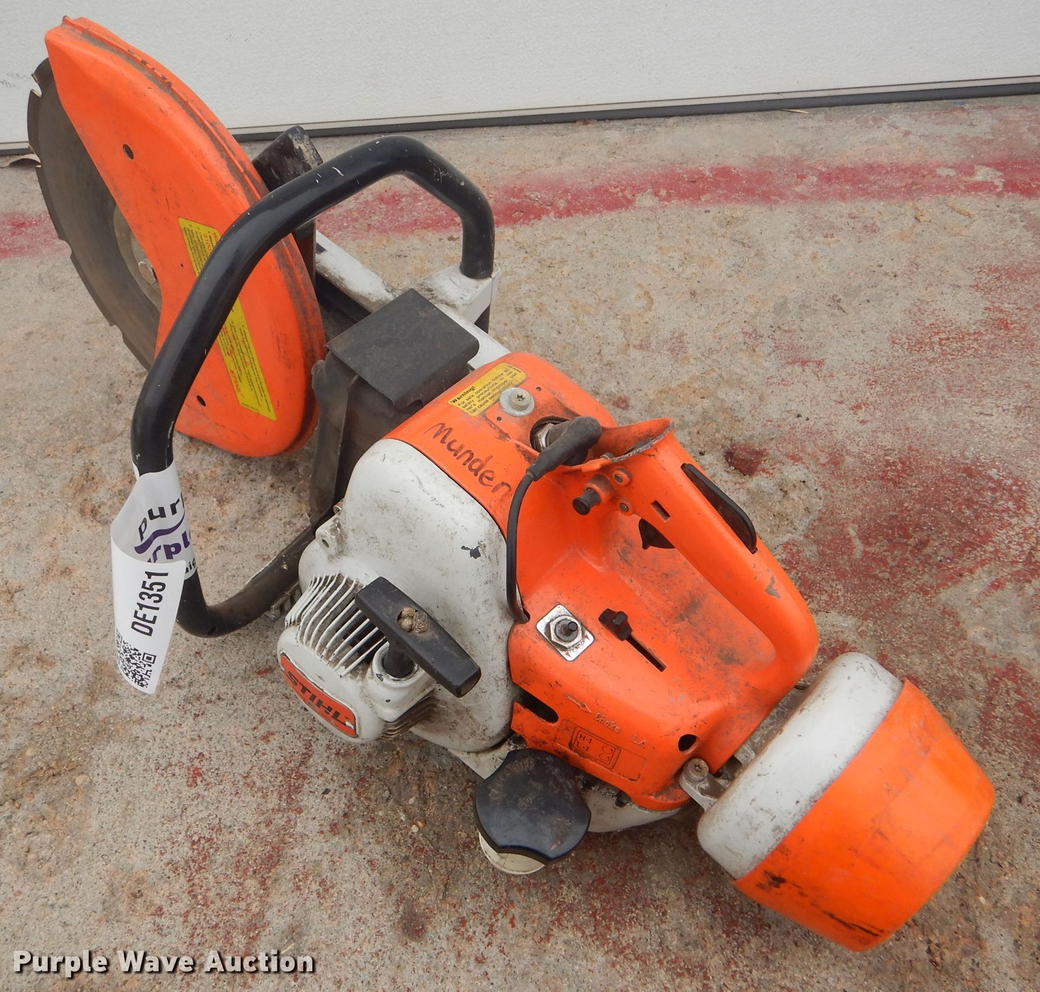 Stihl TS350 cut off saw in Munden, KS | Item DE1351 sold | Purple Wave