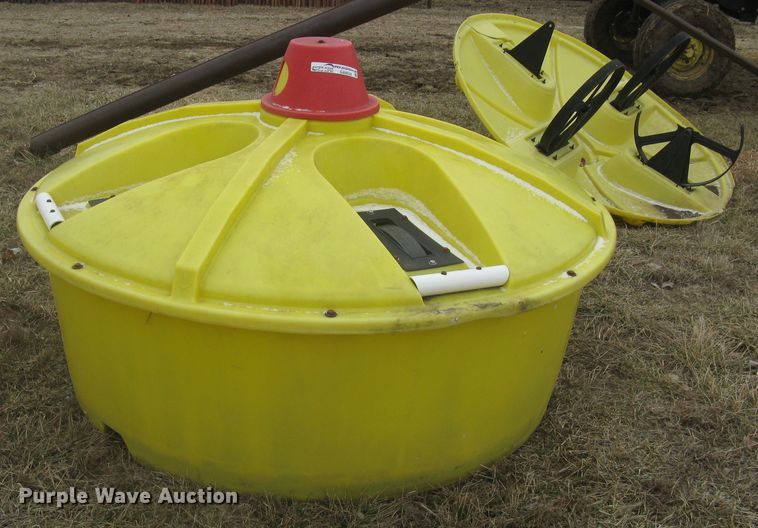 QLF poly liquid feed tank in Rock, KS | Item GA9534 sold | Purple Wave