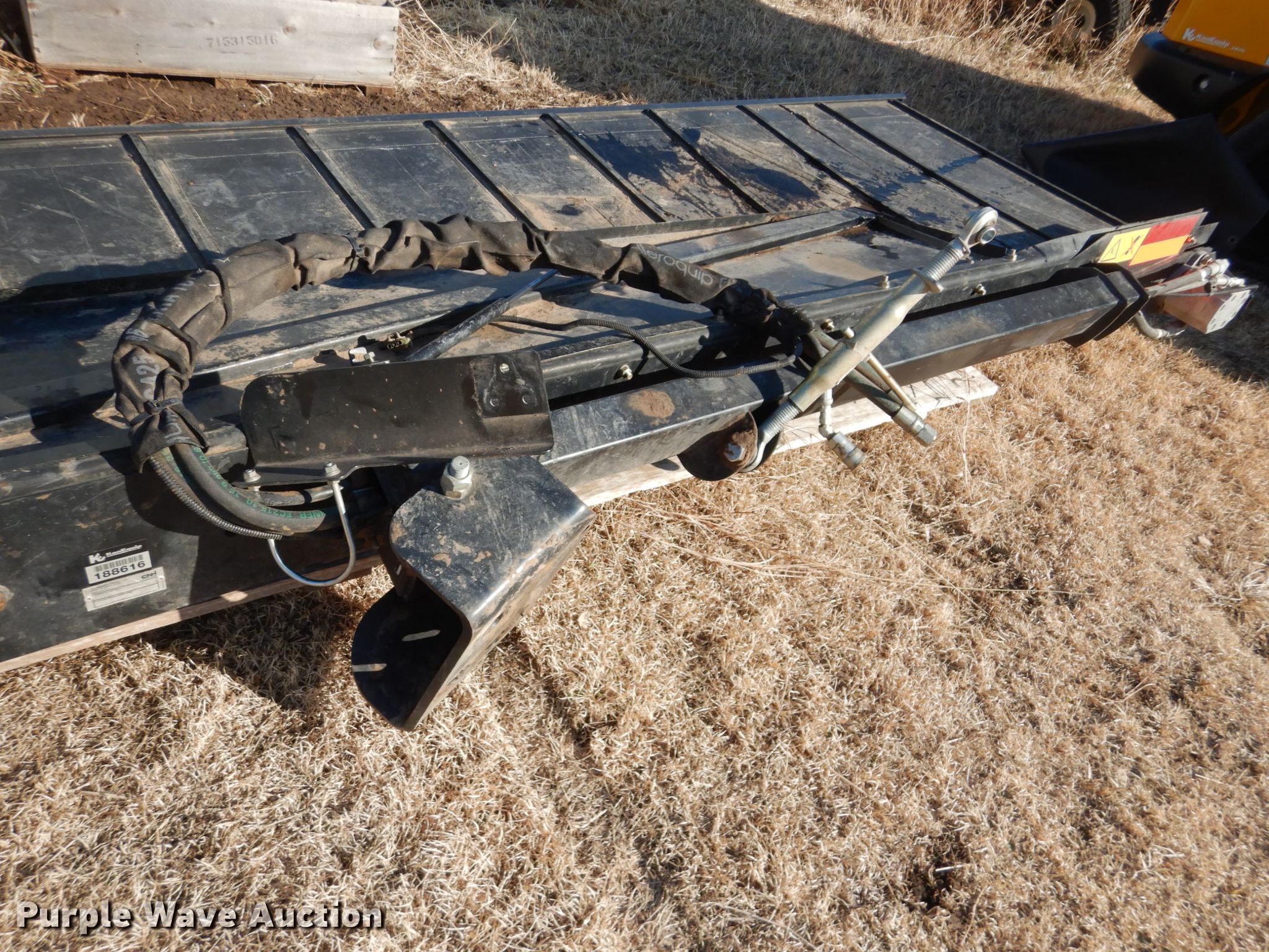 New Holland 419 Plus DuraMerger hay merger in Ellsworth, KS | Item ...