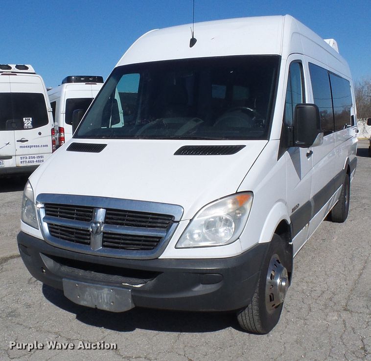 2007 Dodge Sprinter 3500 shuttle bus in Columbia, MO | Item DD1773 sold ...