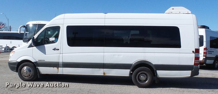 2007 Dodge Sprinter 3500 shuttle bus in Columbia, MO | Item DD1773 sold ...