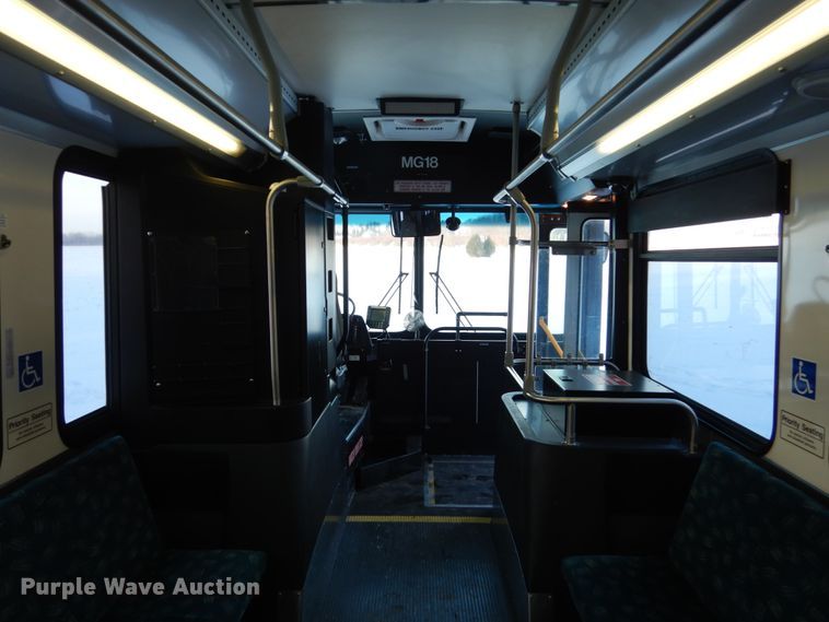 2006 New Flyer D40LF coach bus in Hutchinson, MN | Item FU9066 sold ...