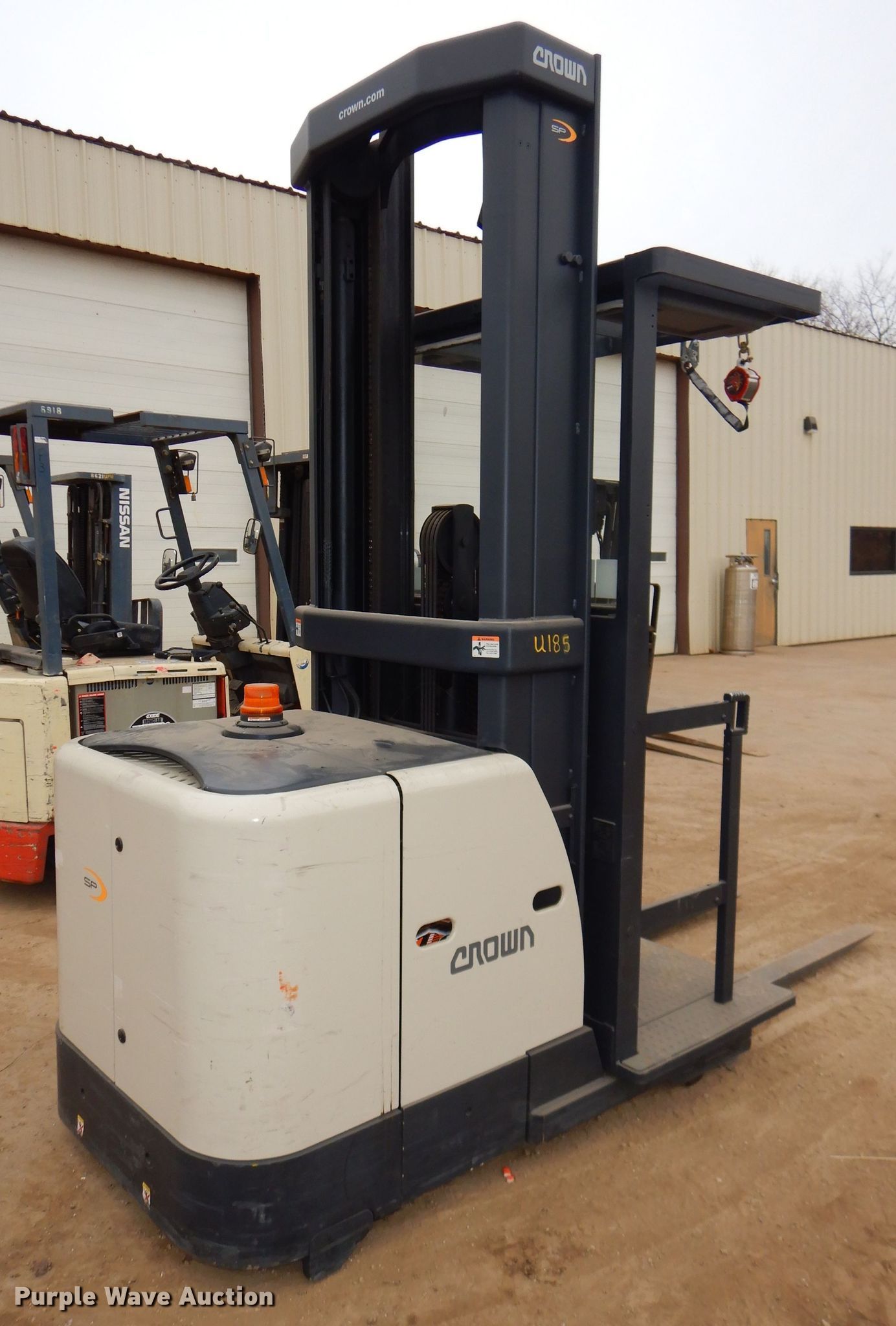 Crown SP3420-30 forklift in Lawrence, KS | Item DH4358 sold | Purple Wave
