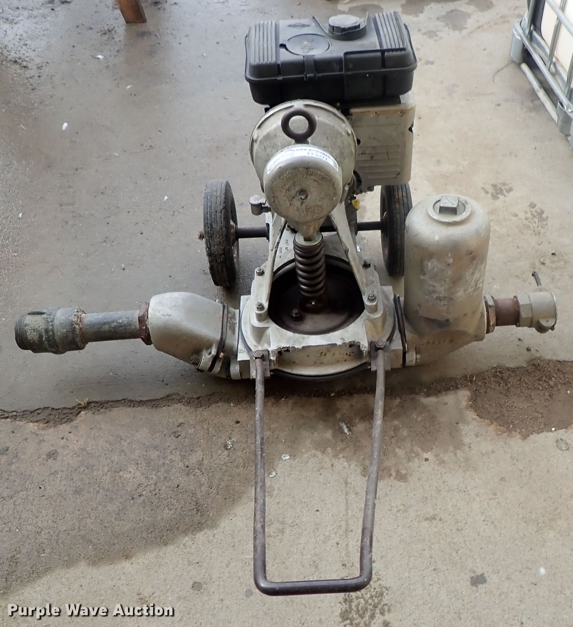 Gorman Rupp 3D8BR6 diaphragm pump in Wichita, KS | Item FF9271 sold ...