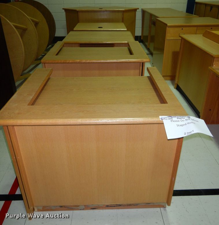 (9) cabinet counter pieces with counter tops in Overland Park, KS ...