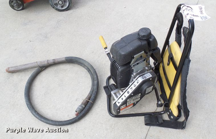 Oztec BP-50A concrete vibrator in Jefferson City, MO | Item DG5570 sold ...