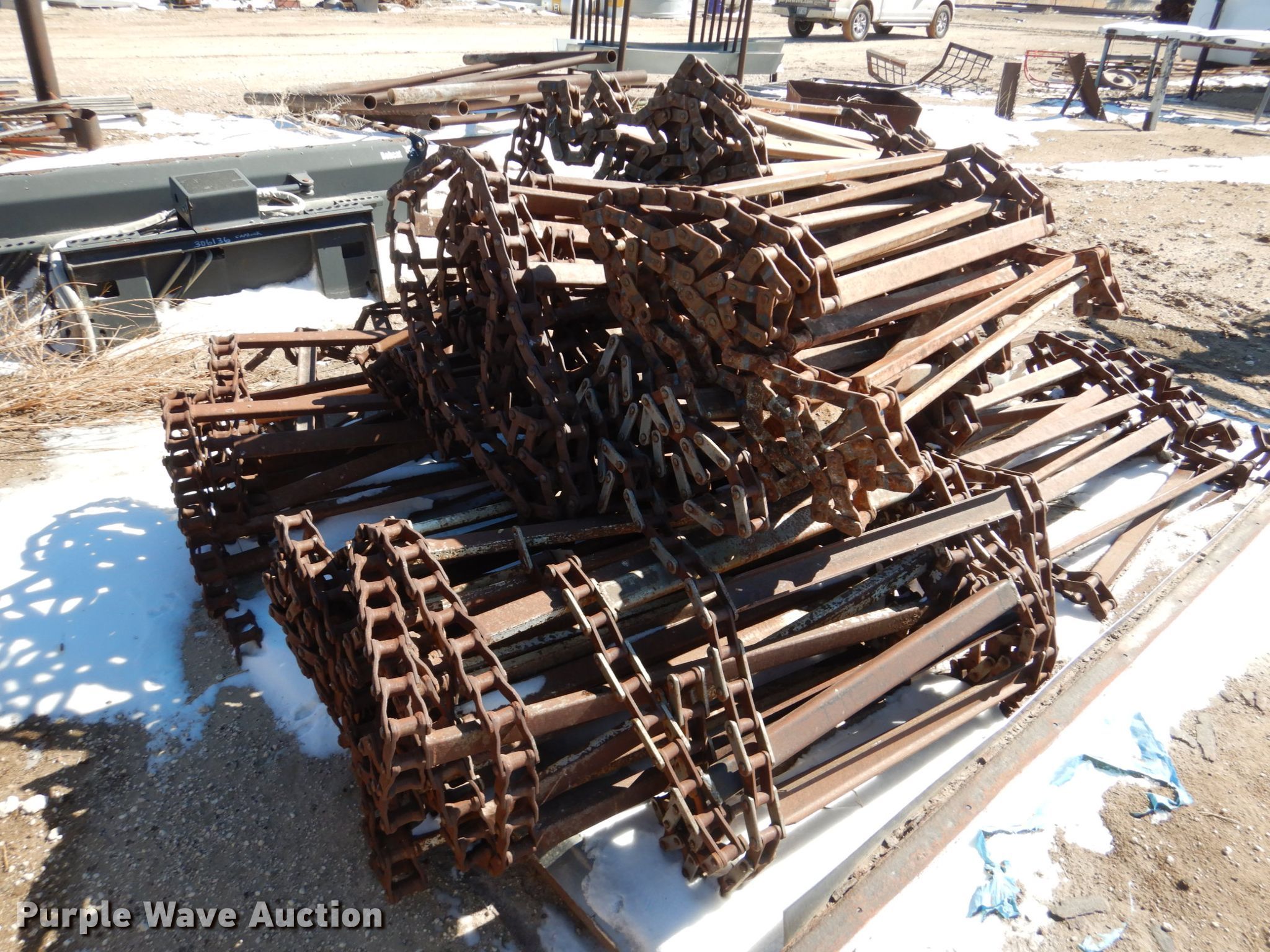 (10) chain floor chains in Leoti, KS | Item GN9996 sold | Purple Wave