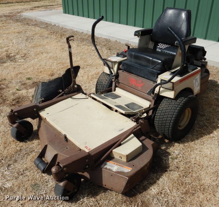 Grasshopper 618 ZTR lawn mower in Wakeeney, KS | Item DJ3064 sold ...