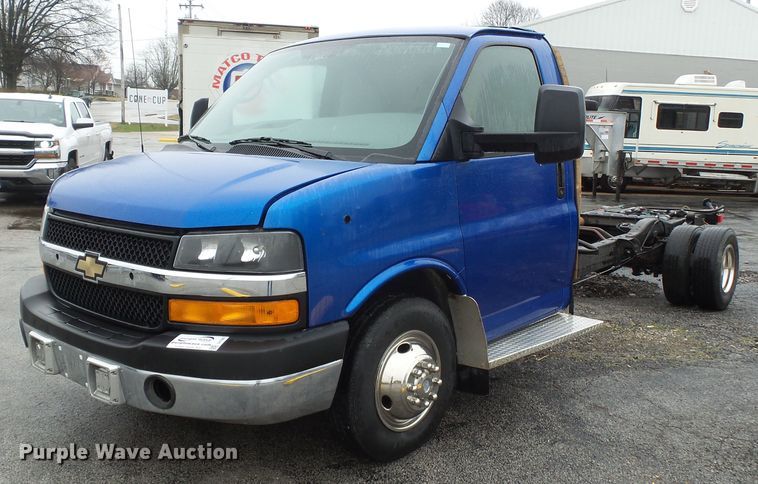2014 Chevrolet Express G4500 cab and chassis in Perryville, MO | Item ...