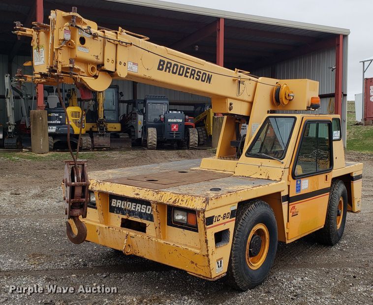 Broderson IC-80 carry deck crane in Napoleon, MO | Item DH5791 sold ...
