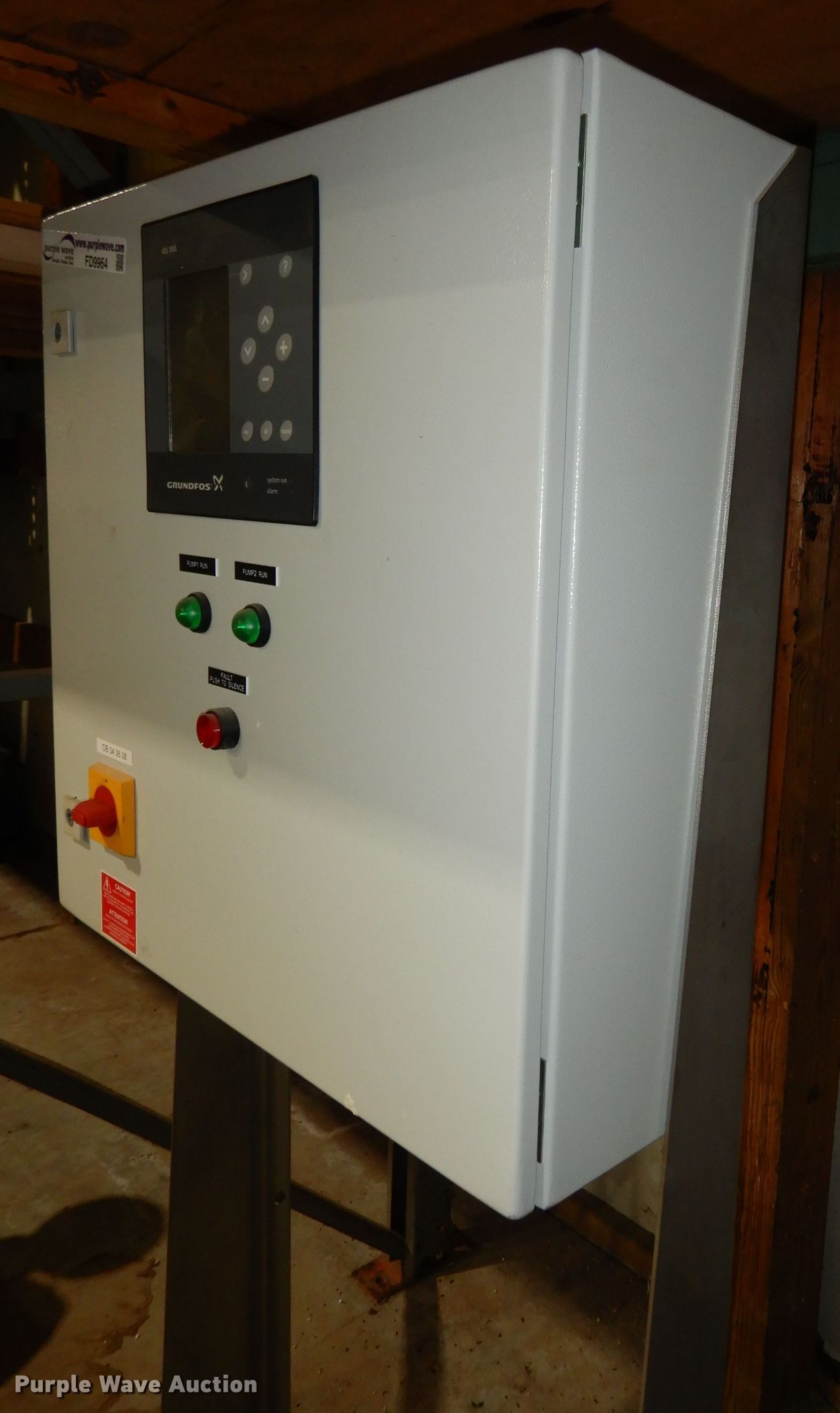Grundfos control panel in Kansas City, KS | Item FD9964 sold | Purple Wave