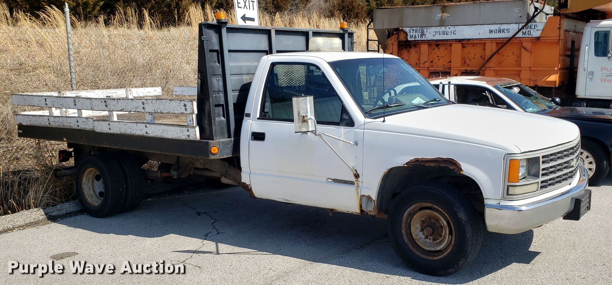 1989 Chevrolet C3500 flatbed pickup truck in Independence, MO | Item ...