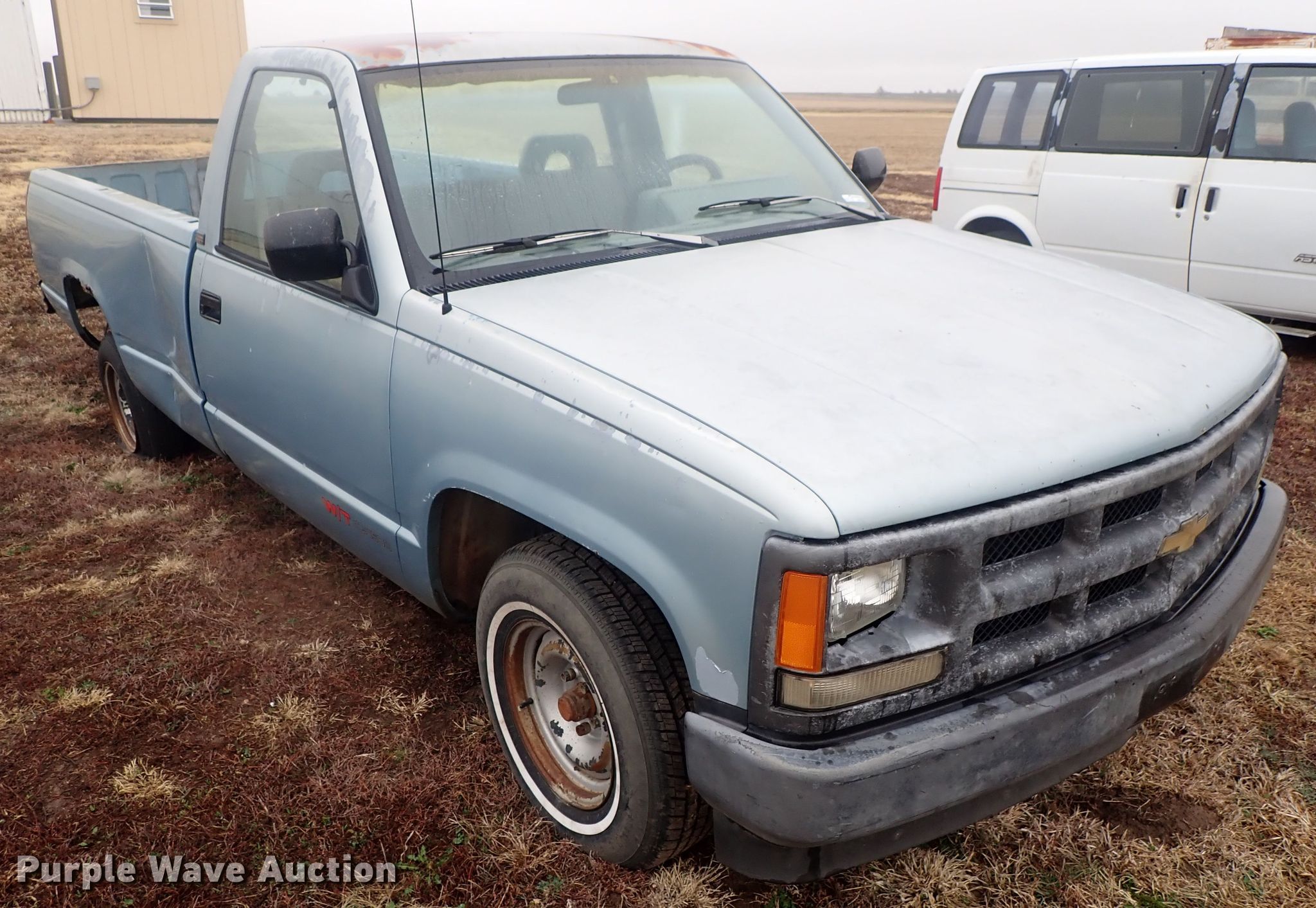 1992 Chevrolet C1500 pickup truck in Larned, KS | Item GQ9982 sold ...