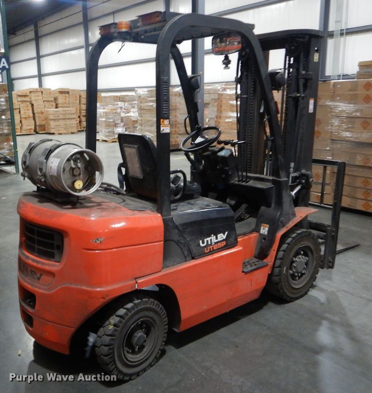 2015 Utilev UT25P forklift in Boonville, MO | Item DF3021 sold | Purple ...