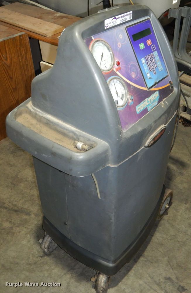 Robinair Cooltech 34700Z AC recharging system in Salina, KS | Item ...
