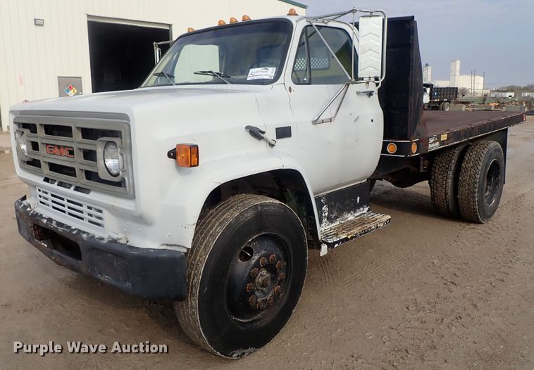 1988 GMC C6000 flatbed truck in Wichita, KS | Item DC3263 sold | Purple ...