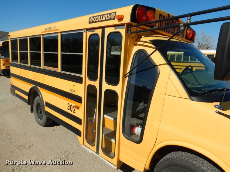 2001 GMC Savana G3500 Collins school bus in Hays, KS | Item GX9894 sold ...