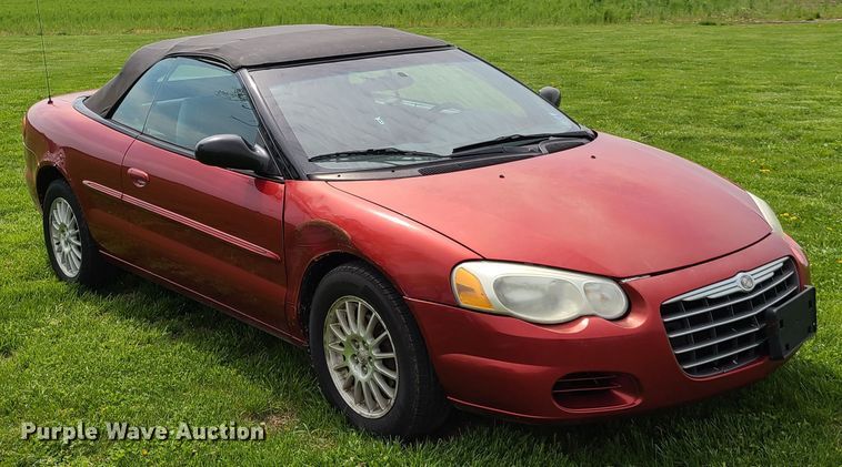 2004 Chrysler Sebring convertible in Harrisonville, MO | Item DG7724 ...