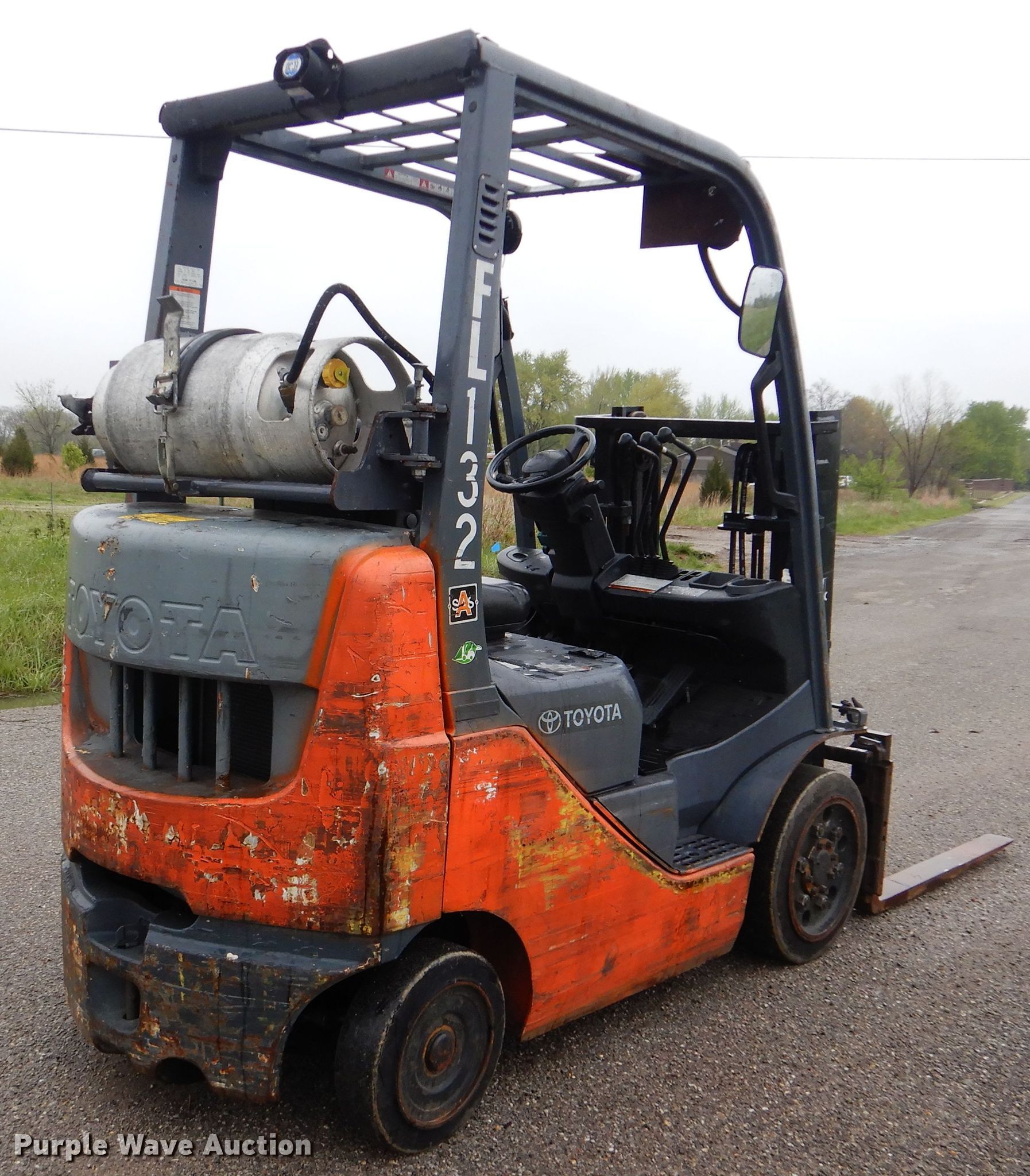 Toyota 8FGCU20 forklift in Collinsville, OK | Item GF9148 sold | Purple ...