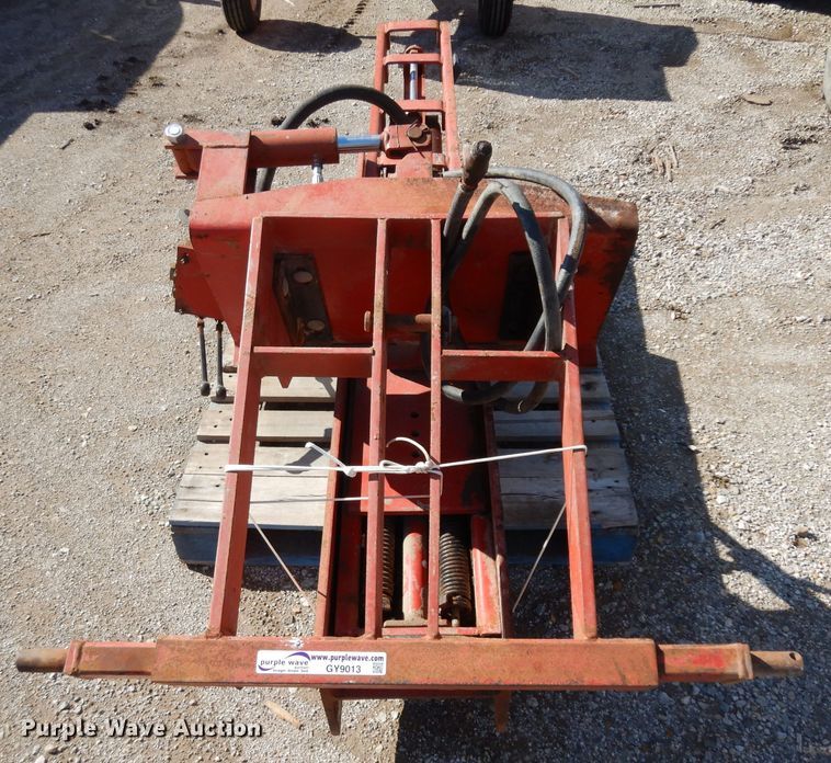 Shaver post driver in Tonganoxie, KS | Item GY9013 sold | Purple Wave