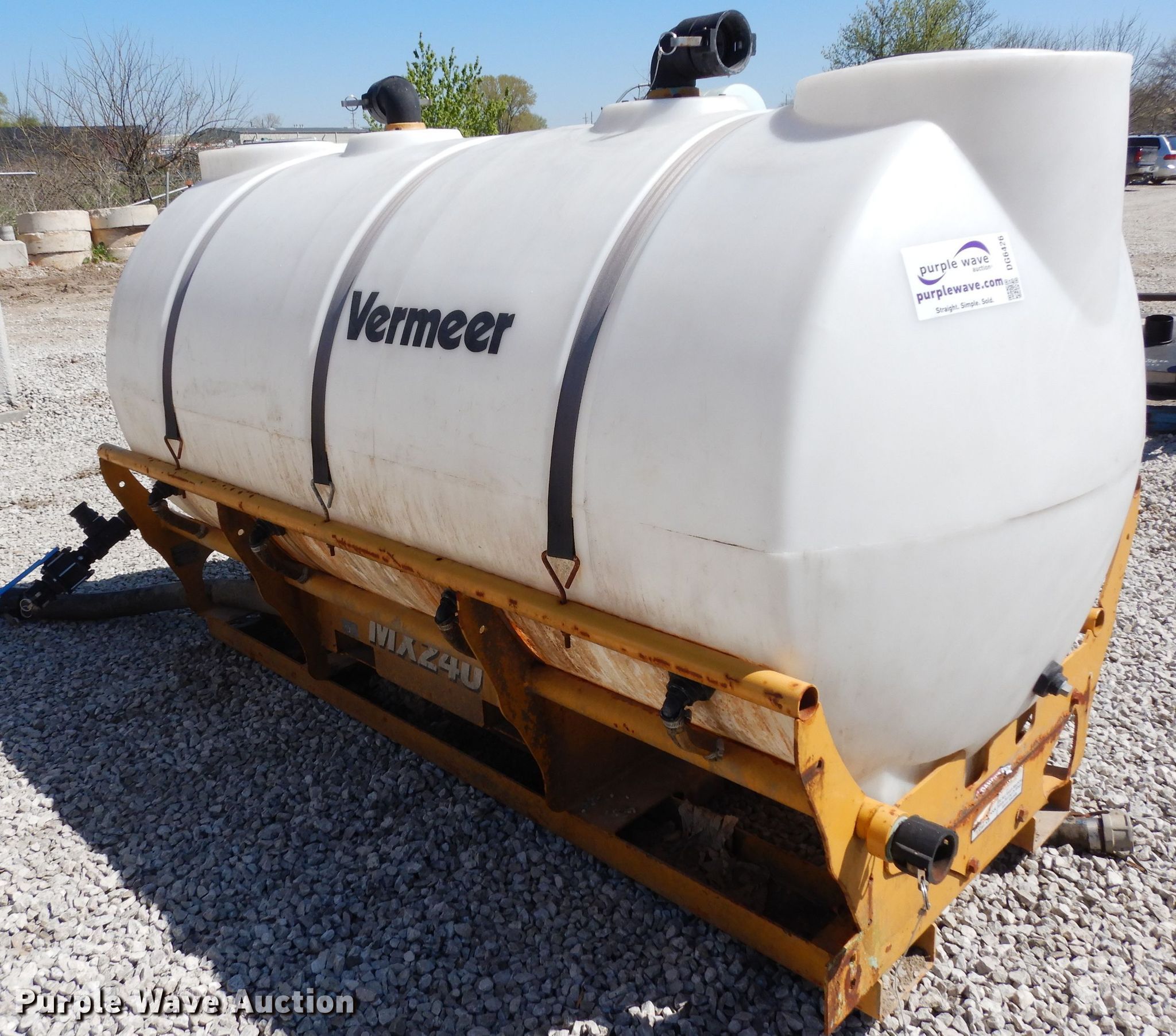 Vermeer MX240 directional boring unit water tank in Olathe, KS | Item ...
