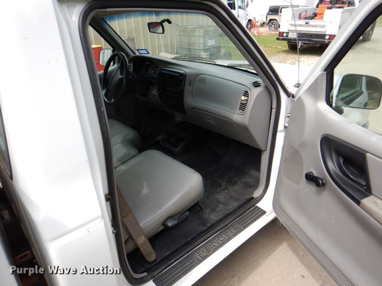 1999 Ford Ranger utility bed pickup truck in Fort Worth, TX | Item ...