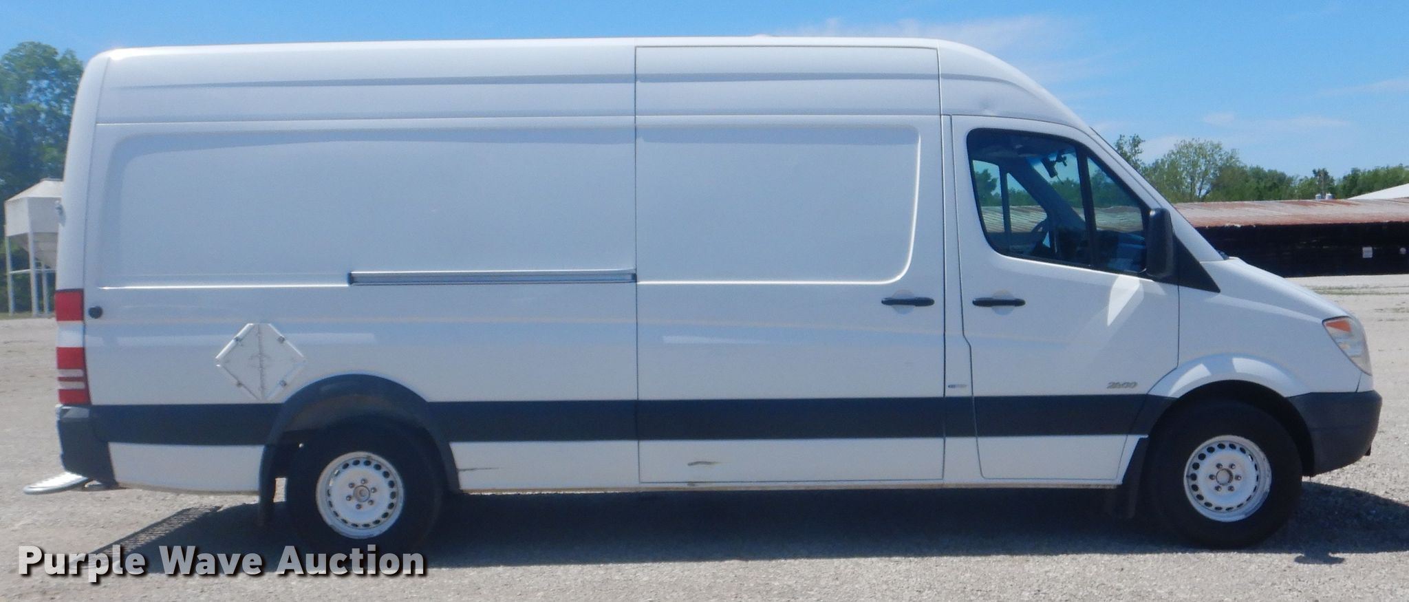 2012 Mercedes Benz Sprinter 2500 van in Collinsville, OK | Item GF9195 ...