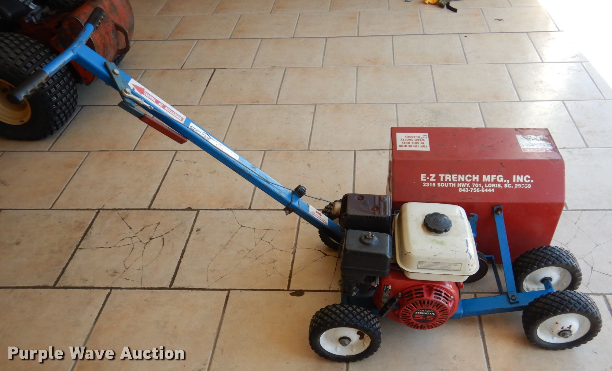 E-Z Trench J1000 trencher in Hays, KS | Item GO9136 sold | Purple Wave