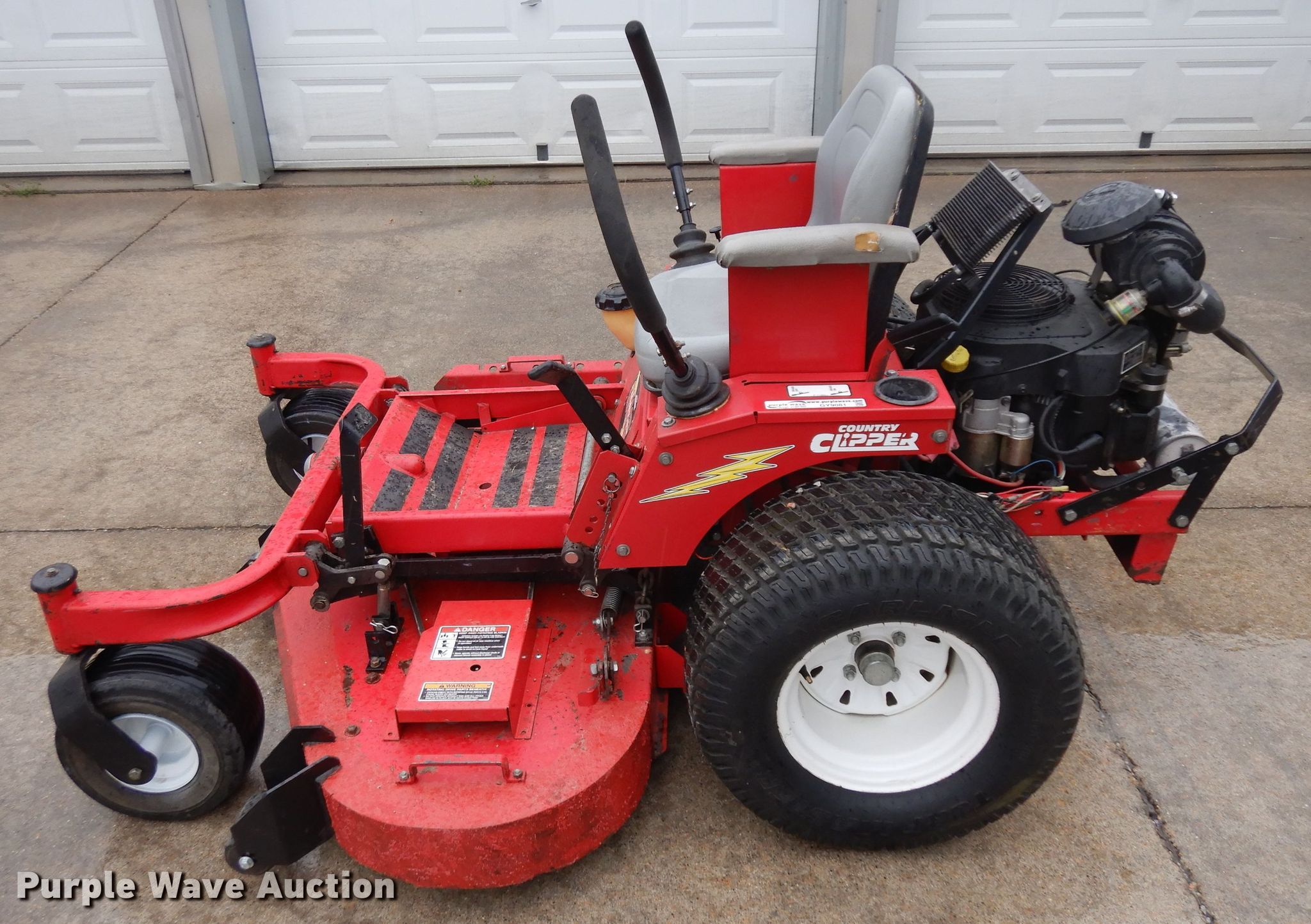 Country Clipper Charger ZTR lawn mower in Malcolm, NE | Item GY9081 ...