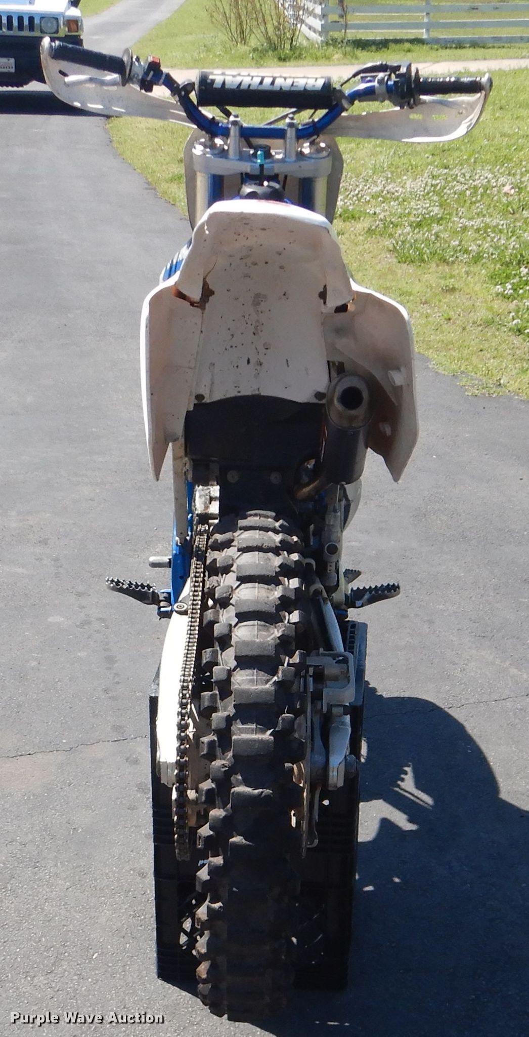 2003 Yamaha YZ125 dirt bike in Bristow, OK | Item GY9848 sold | Purple Wave
