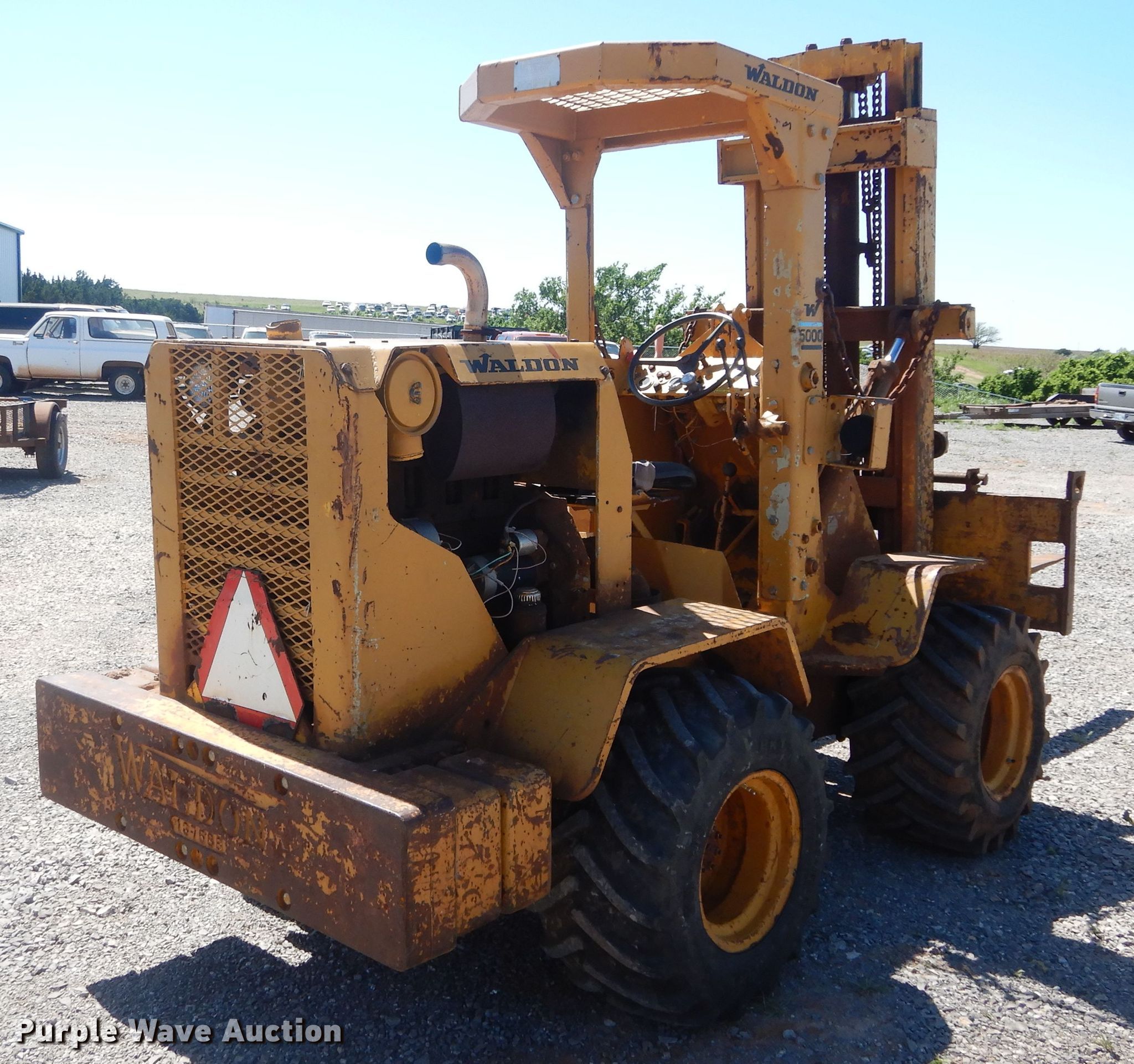 Waldon 5000 forklift in Weatherford, OK | Item HA9065 sold | Purple Wave