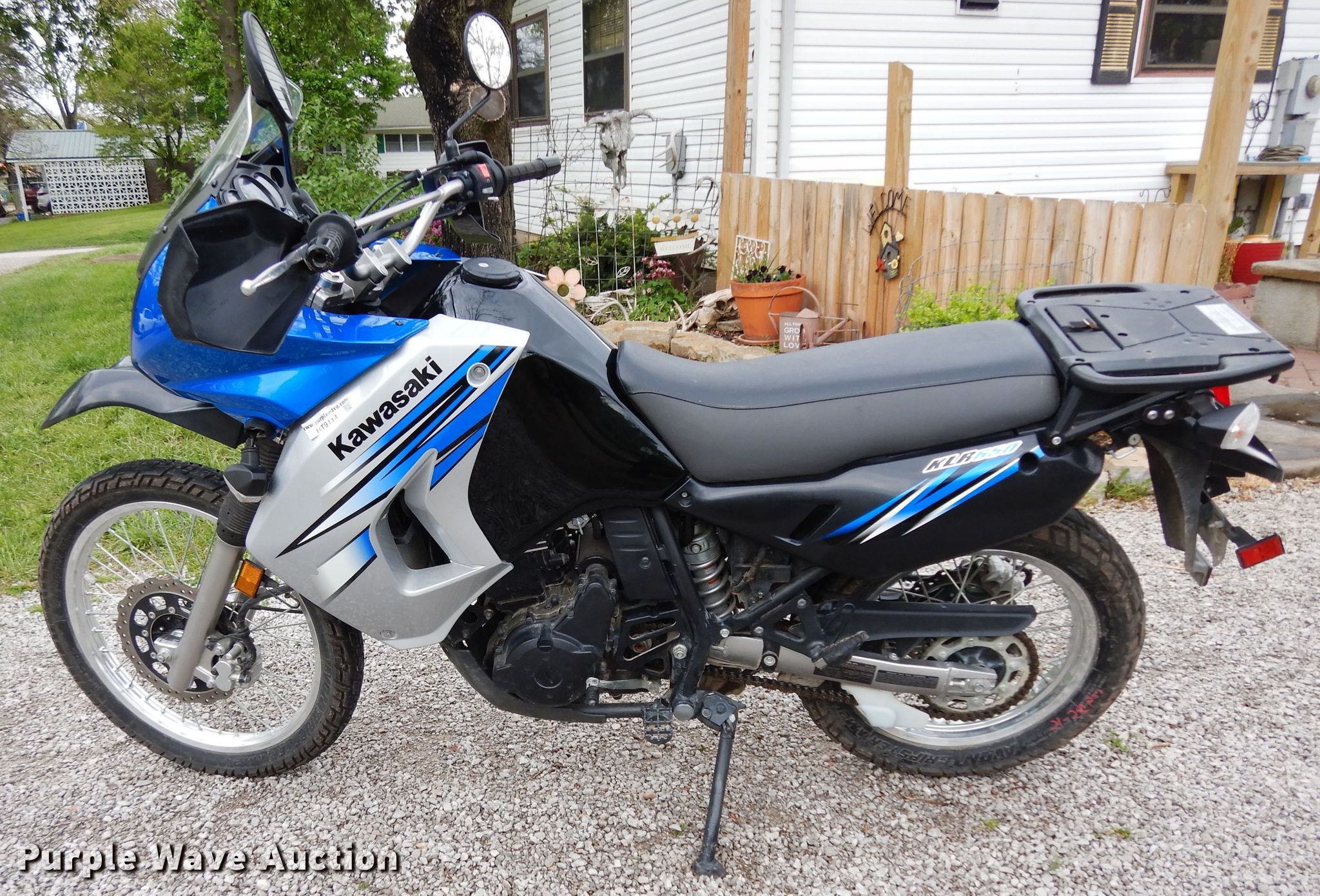 2011 Kawasaki KLR650 motorcycle in Mound City, KS | Item HT9114 sold ...