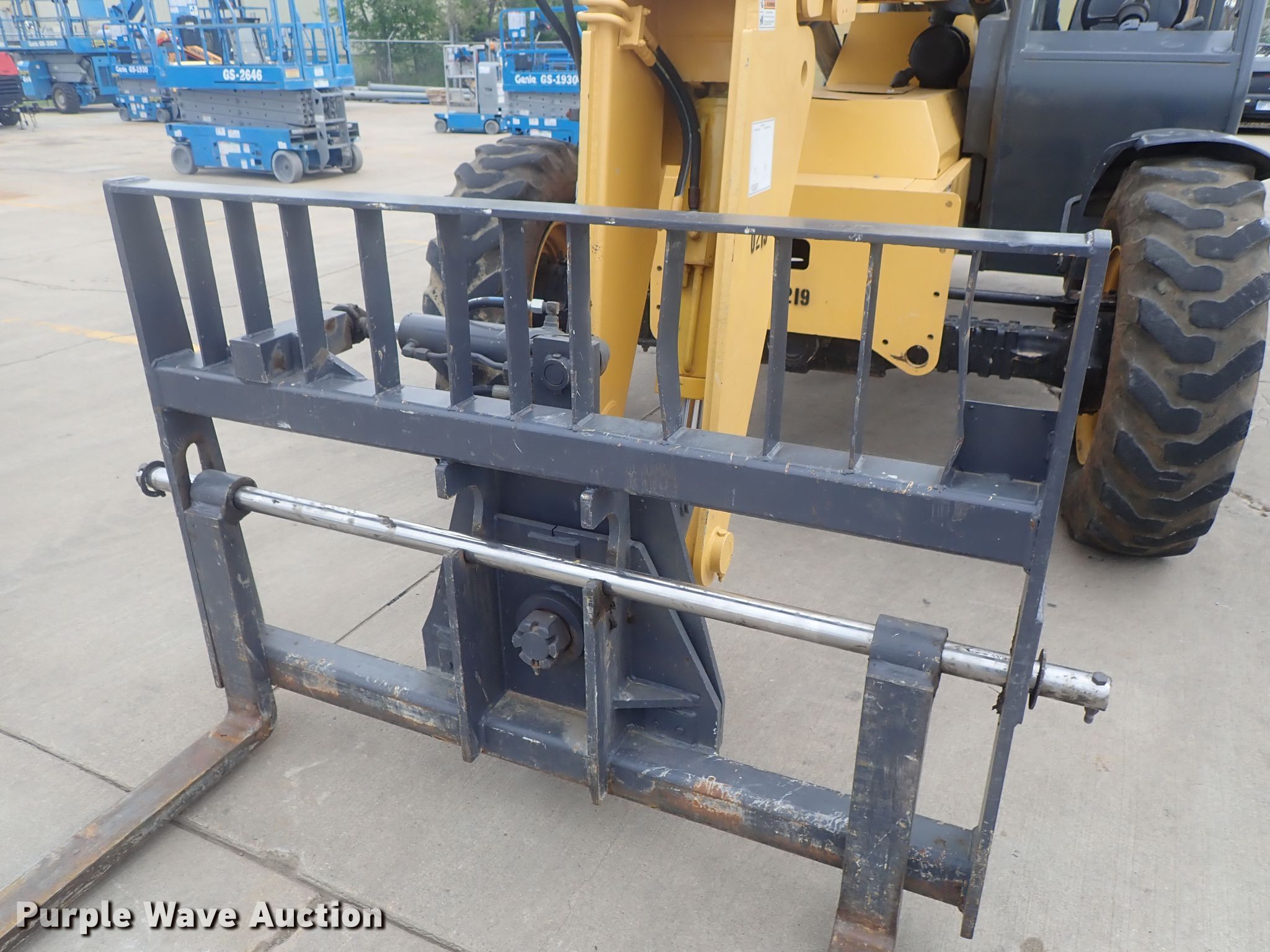 2007 Mustang 642 telehandler in Wichita, KS | Item DG3104 for sale ...