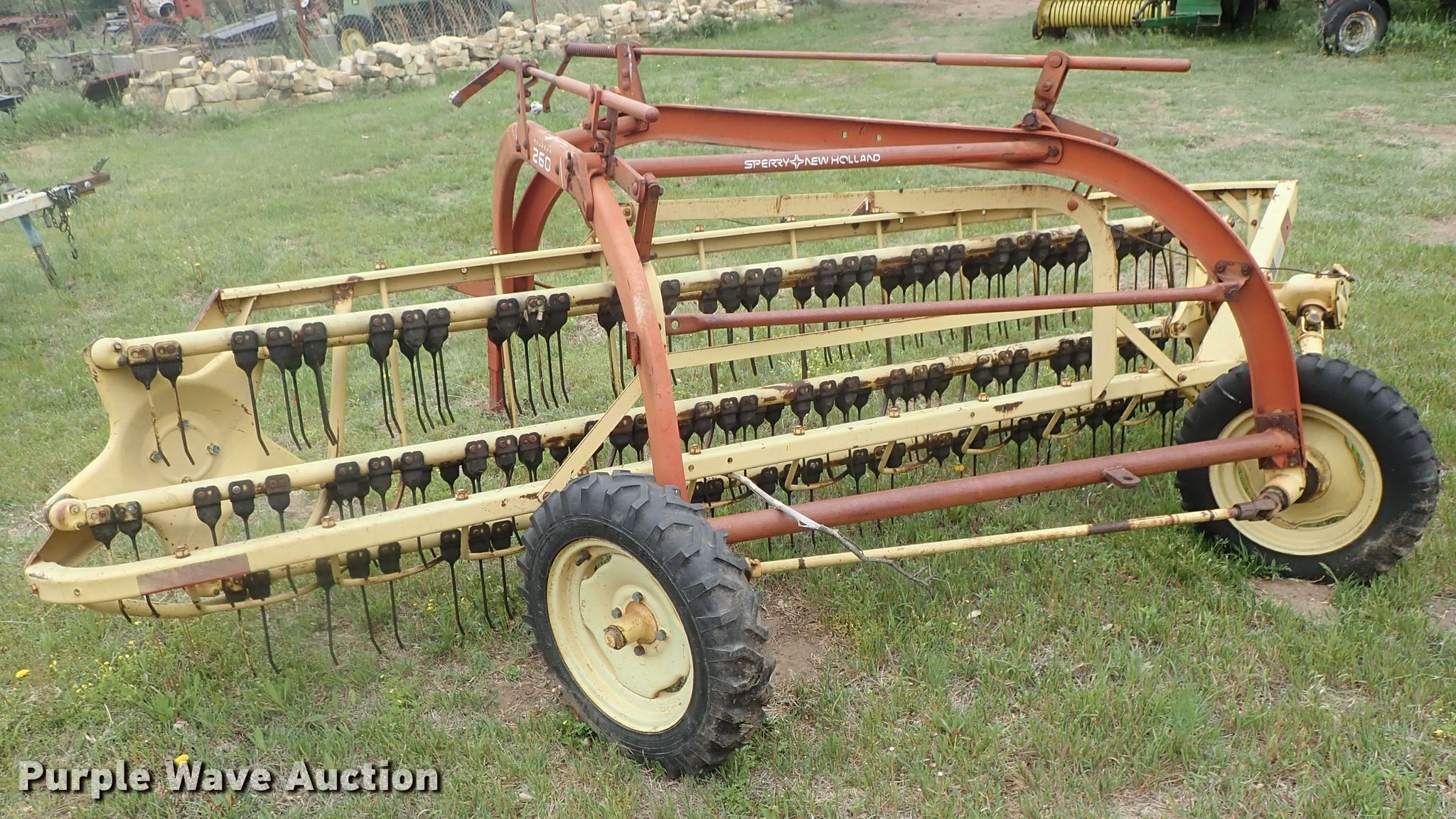 New Holland 260 hay rake in Lewis, KS | Item DG3154 sold | Purple Wave