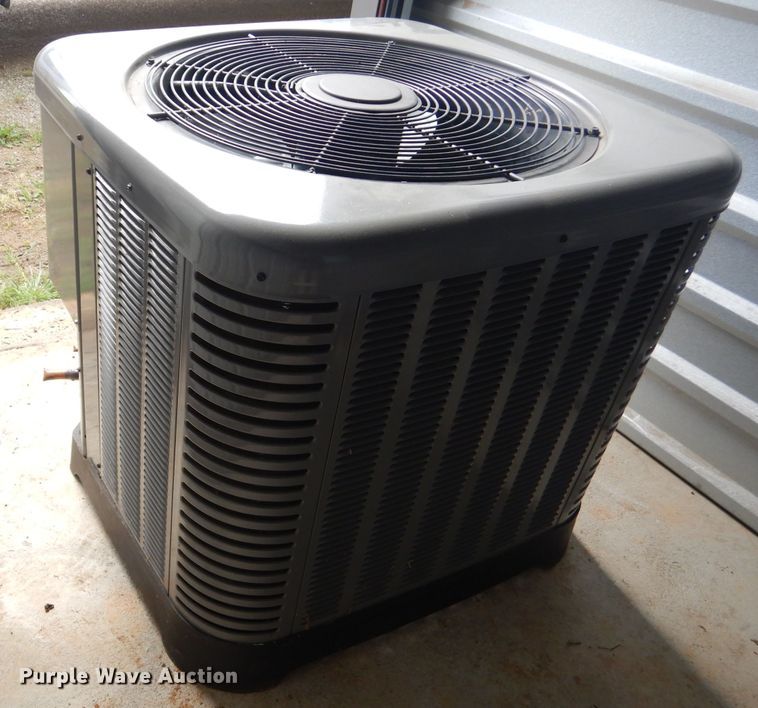 (2) Ruud AC units in Fredonia, KS | Item GP9184 sold | Purple Wave
