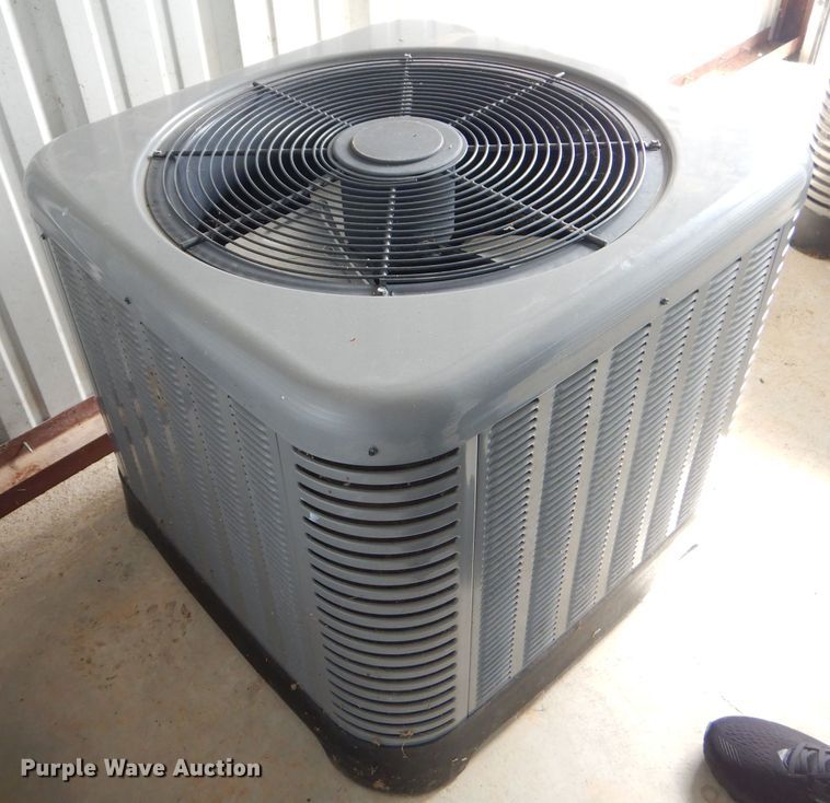 (2) Ruud AC units in Fredonia, KS | Item GP9184 sold | Purple Wave