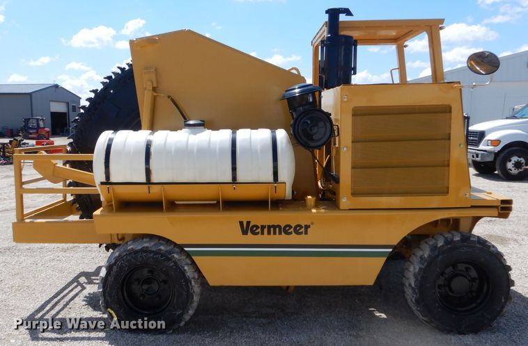 1988 Vermeer CC135 rock saw in Clinton, IL | Item DF3125 sold | Purple Wave