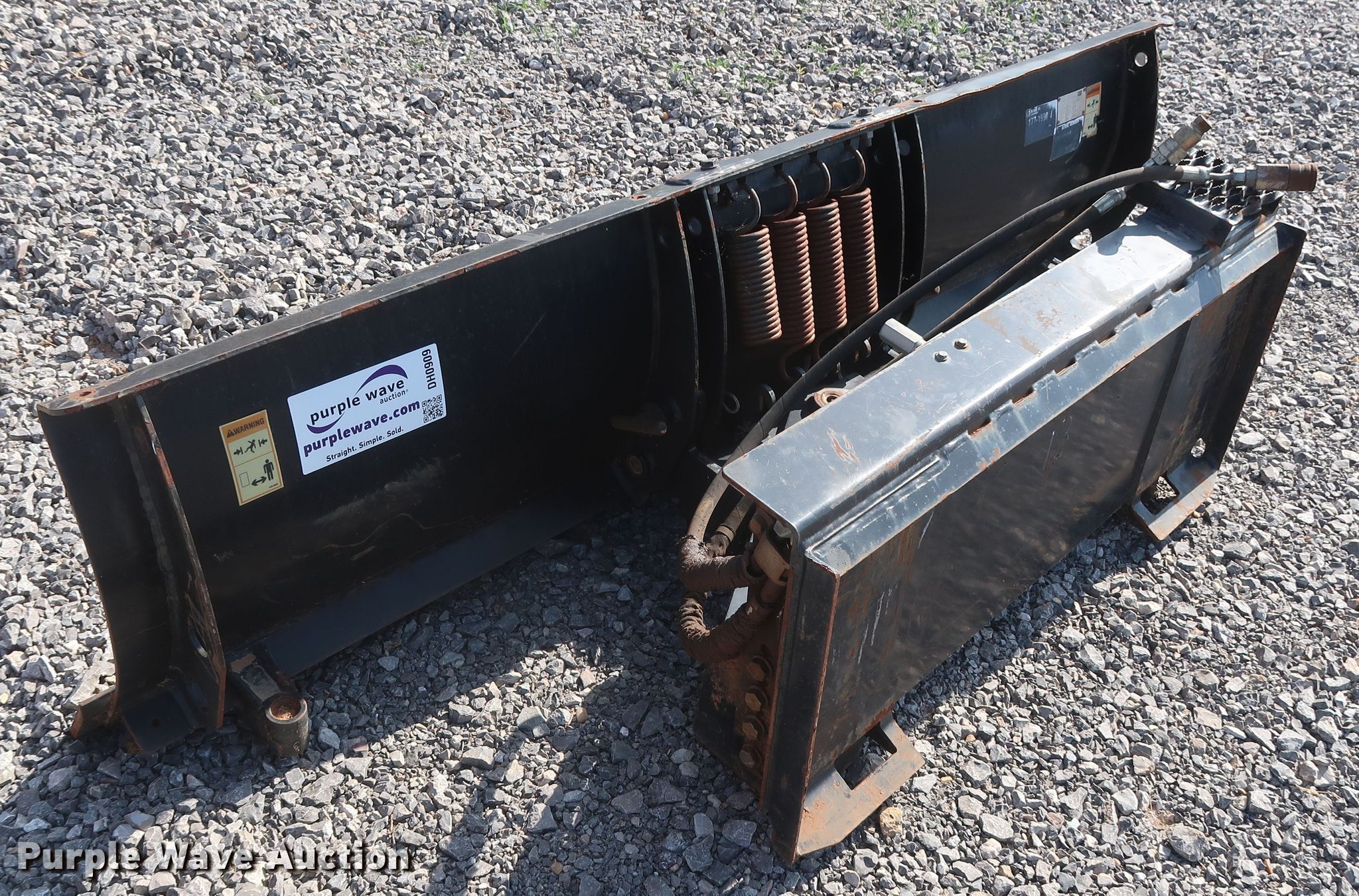 Caterpillar 177-1990 skid steer dozer blade in Hennessey, OK | Item ...