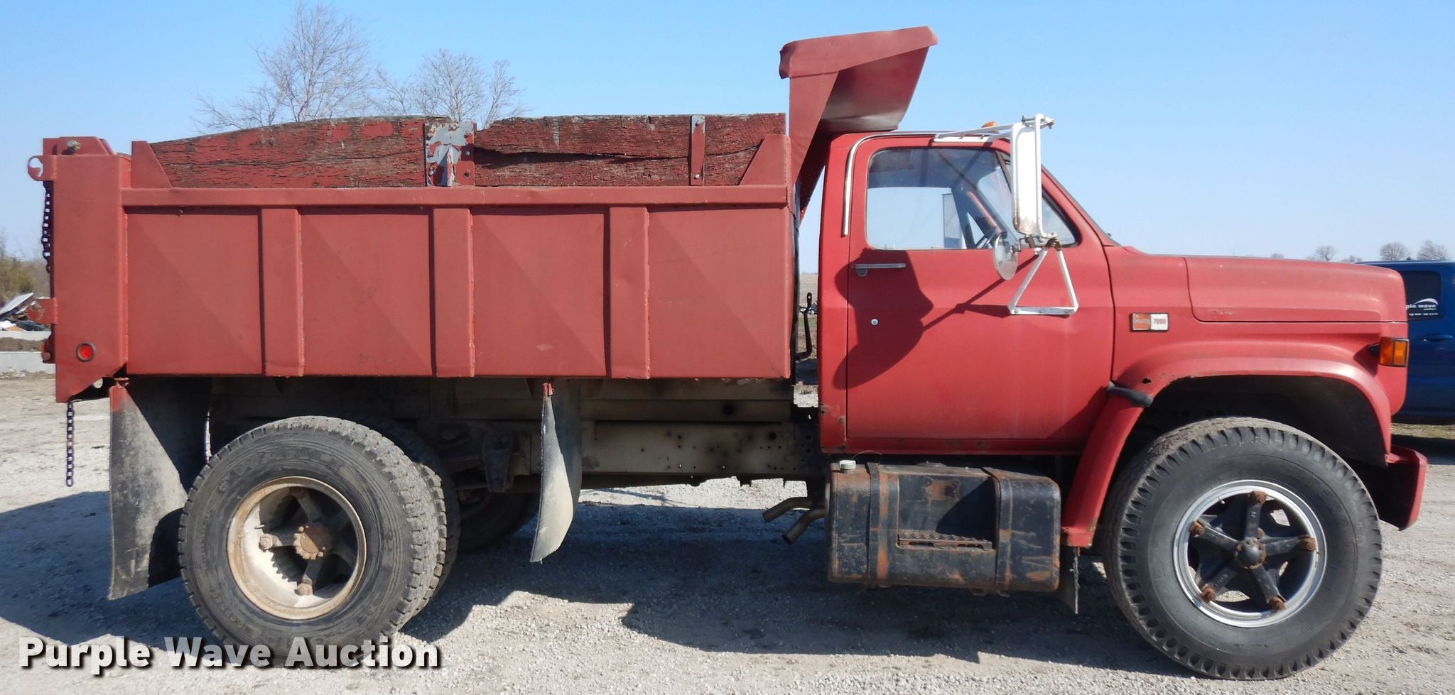 1987 GMC 7000 dump truck in Morrill, KS | Item GY9003 sold | Purple Wave