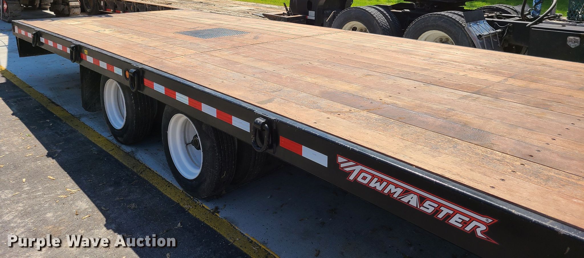 2006 Towmaster T-40T tilt deck equipment trailer in Sugar Creek, MO ...