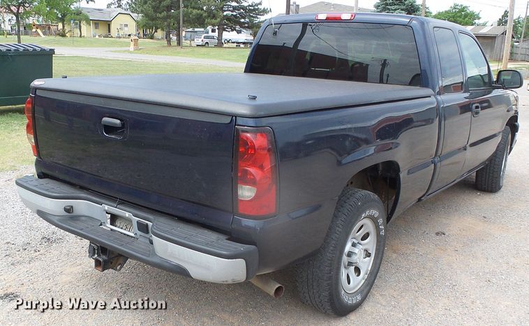 2006 Chevrolet Silverado 1500 Ext. Cab pickup truck in Fort Supply, OK | Item DH4935 sold ...